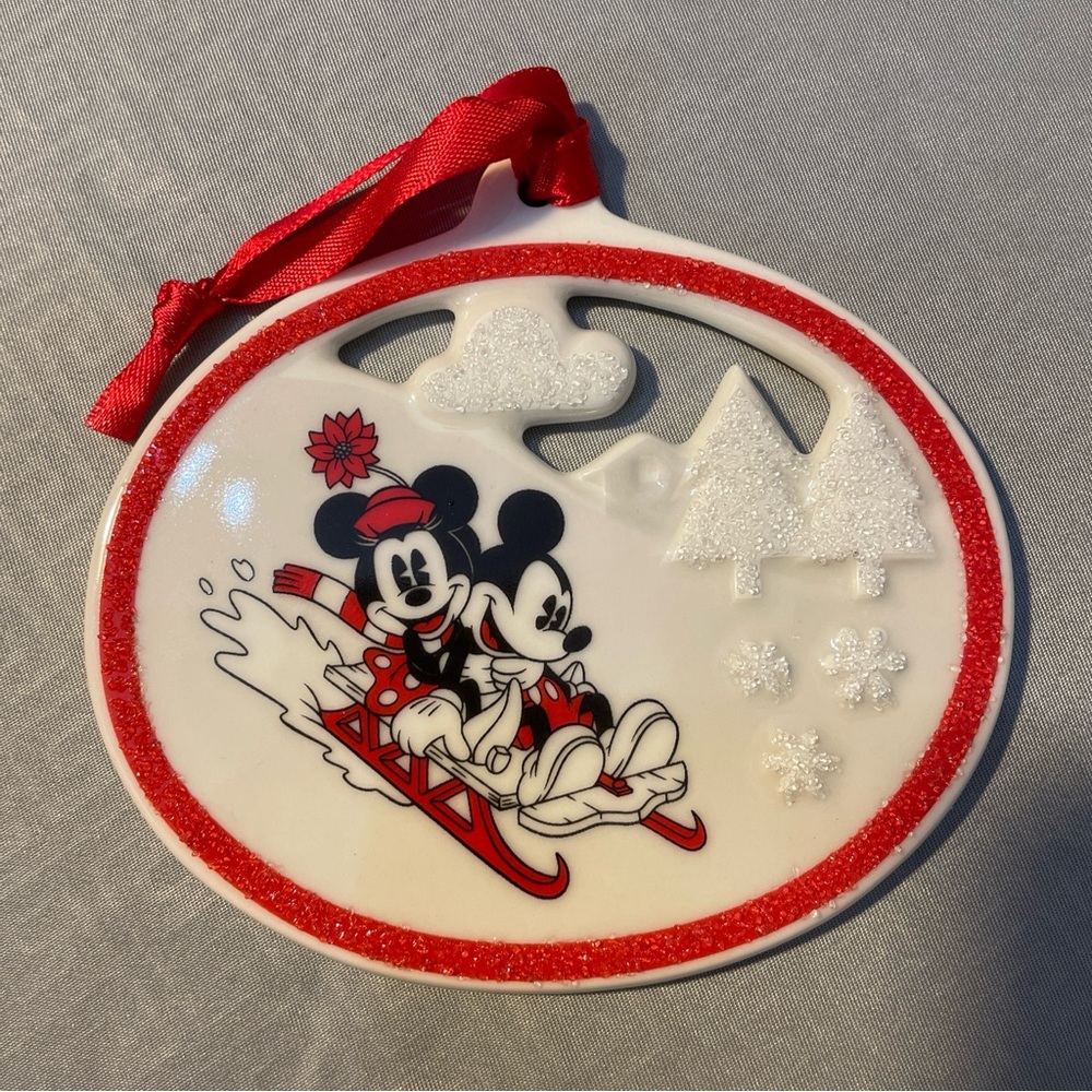 Disney Park Minnie Mickey Mouse Snow Sledding Retired… - Gem